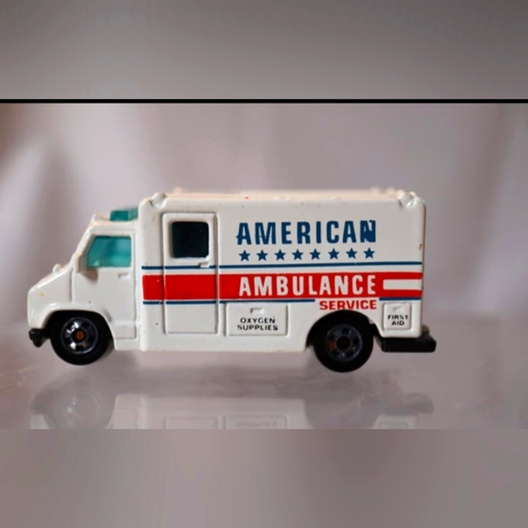 Hot Wheels | Toys | Vintage Hot Wheels American Ambulance And Emergency ...